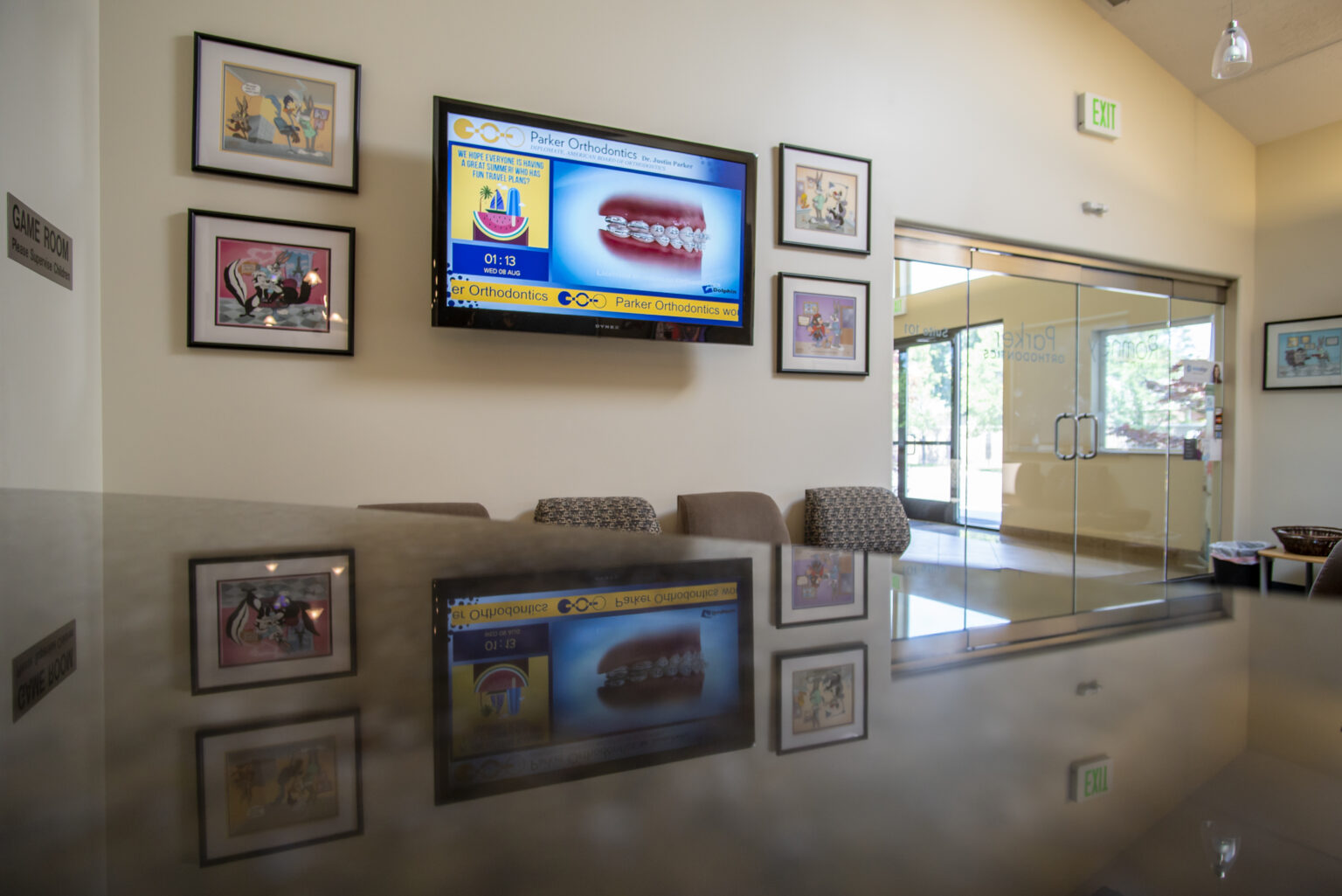 Dental Clinic Menu Boards in Arizona - RevelTV